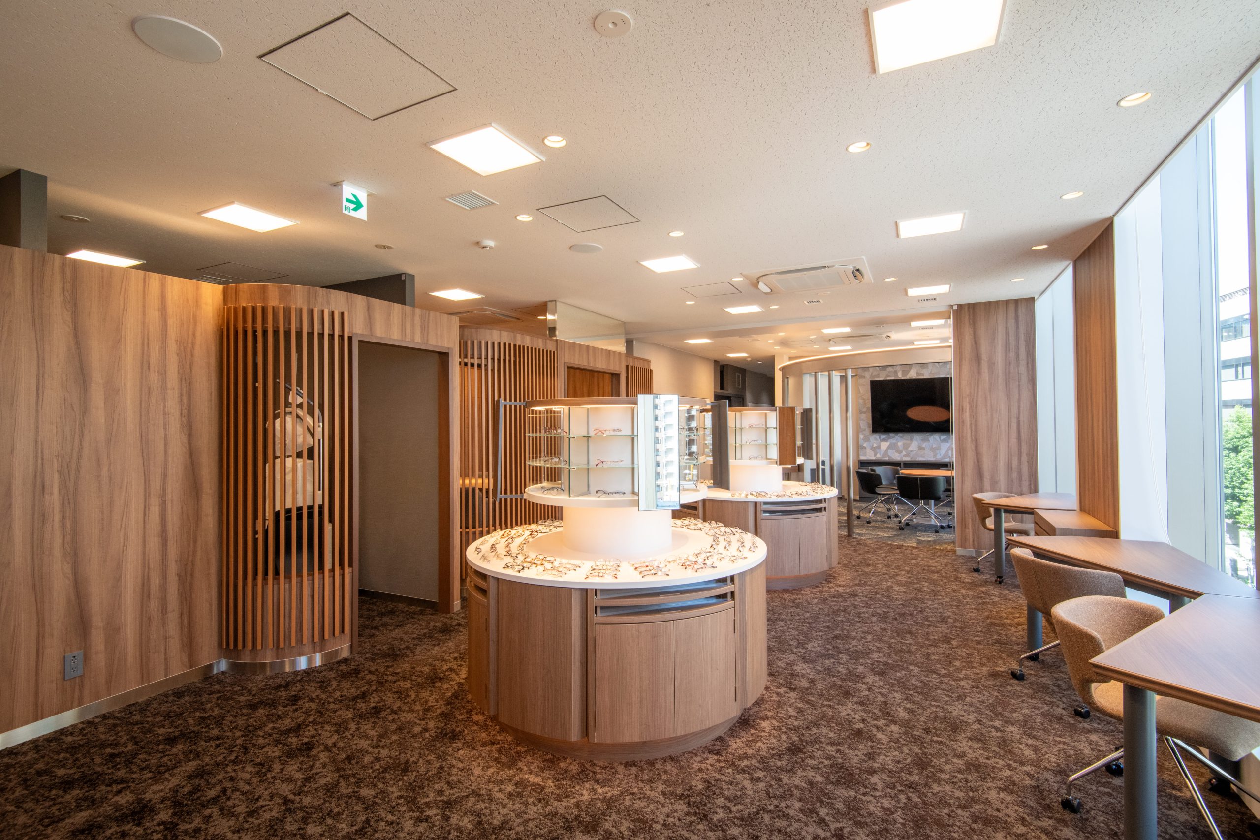 HOYA Vision Care Studio TOKYO